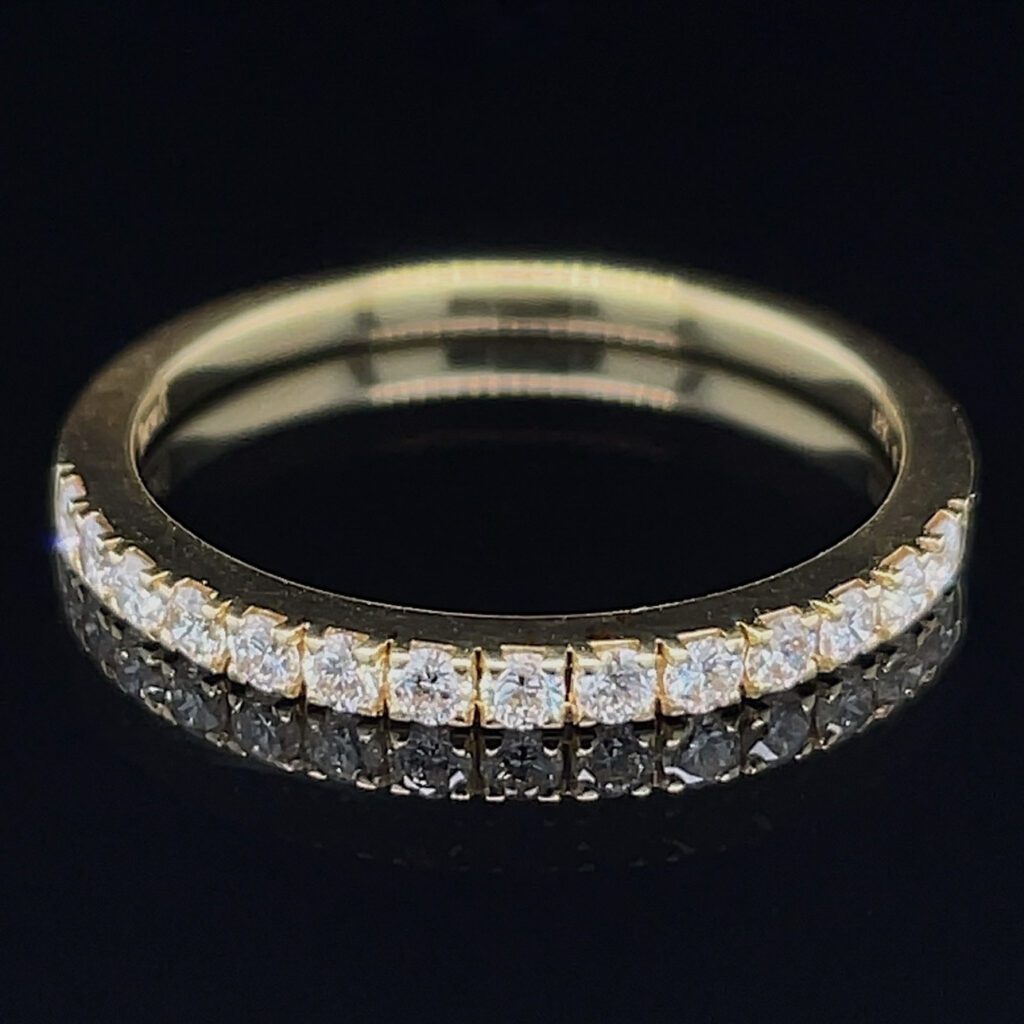 Estate 18k Diamond Band | Olympic Jewelry - Open For Walk-ins